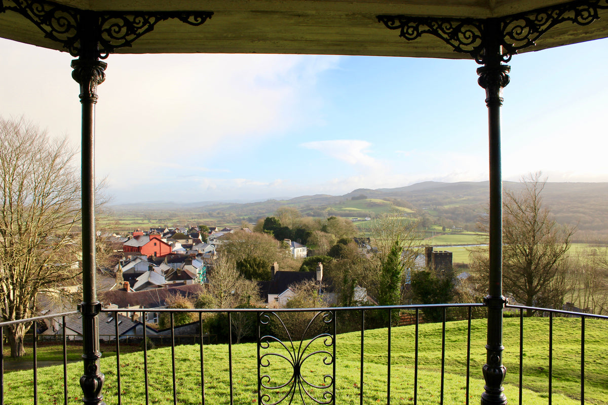 A local's guide to Llandeilo - Insider's tips!– Welsh Otter